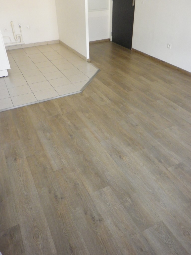 Parquets et dalles ou lames PVC à clipser | Ets Debruille